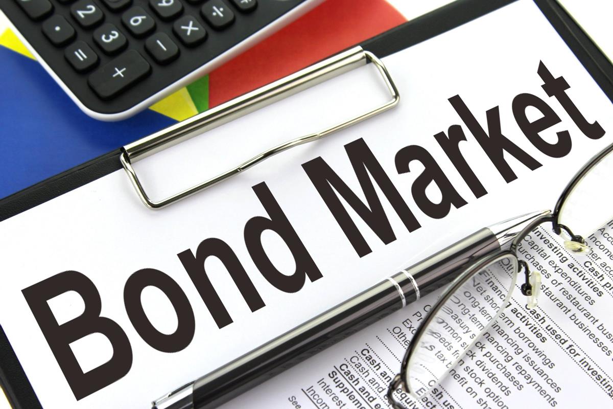 Bond Market Clipboard Image Bond Market Clipboard Image